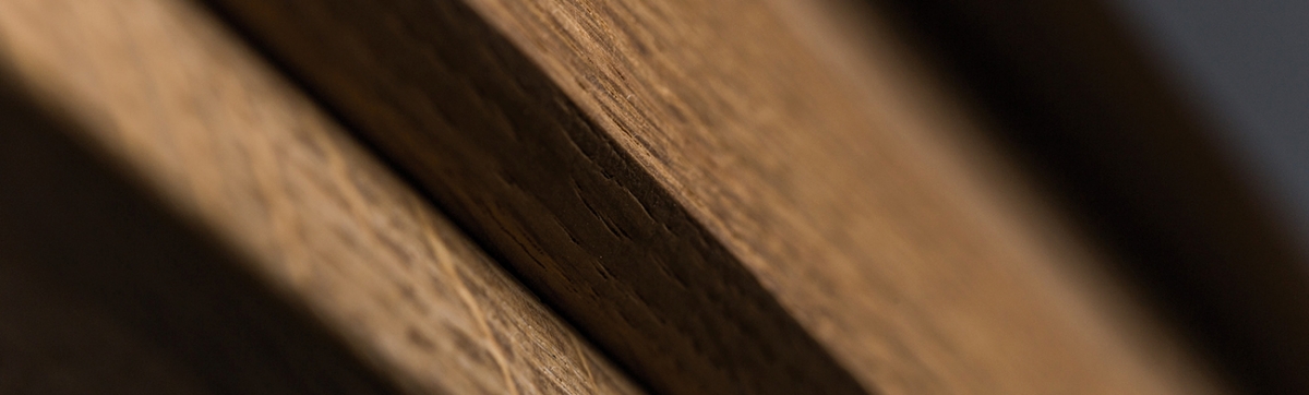 Holzarten und Farben